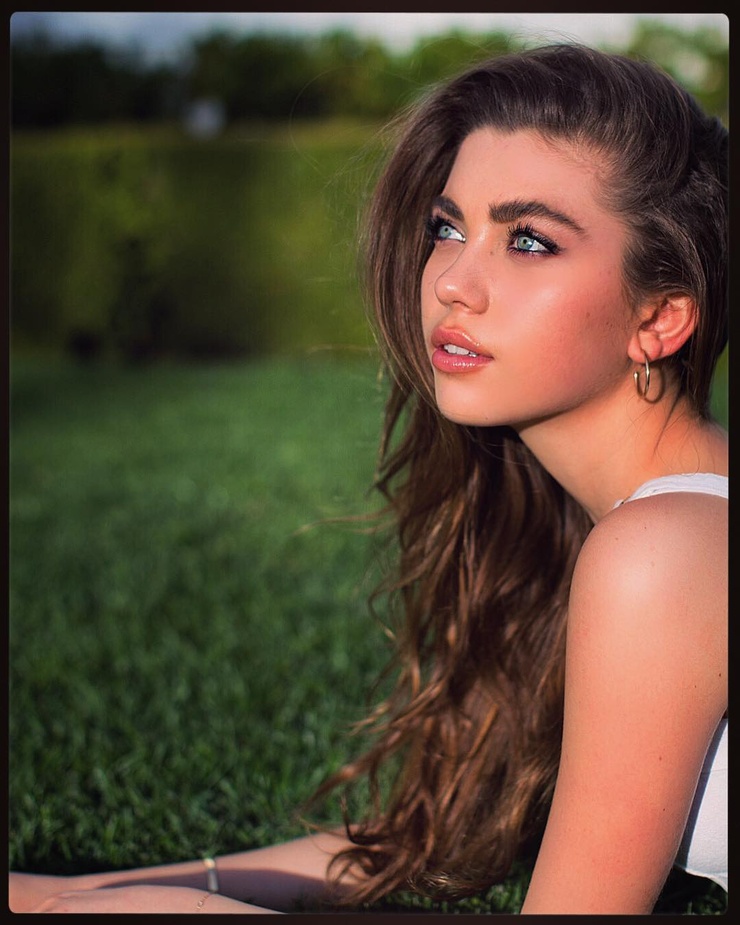 Picture of Amelie Zilber