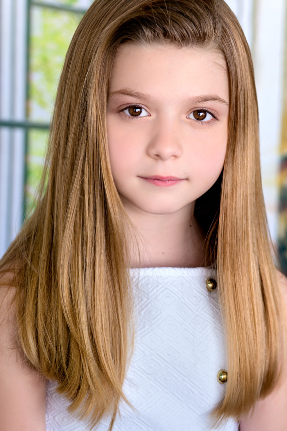 Image of Chloe Perrin