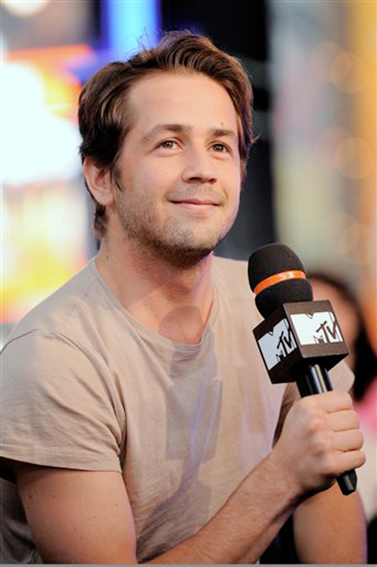 Picture of Michael Angarano