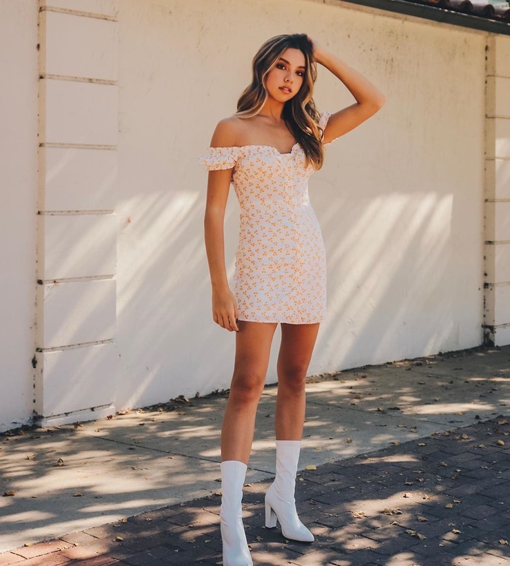 Lindsay Rienstra picture