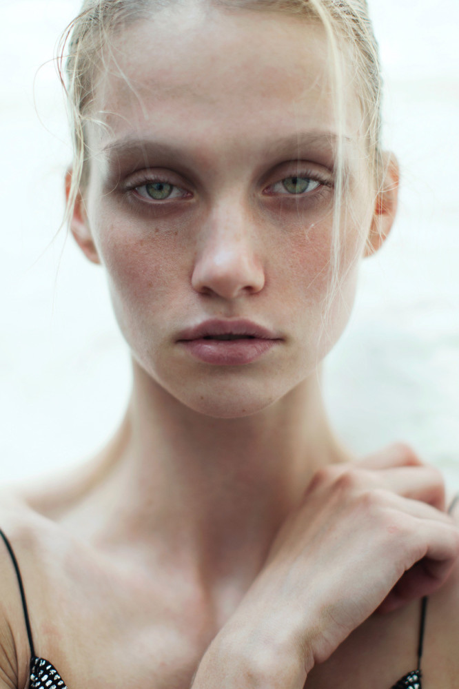 Picture of Hazel Graye