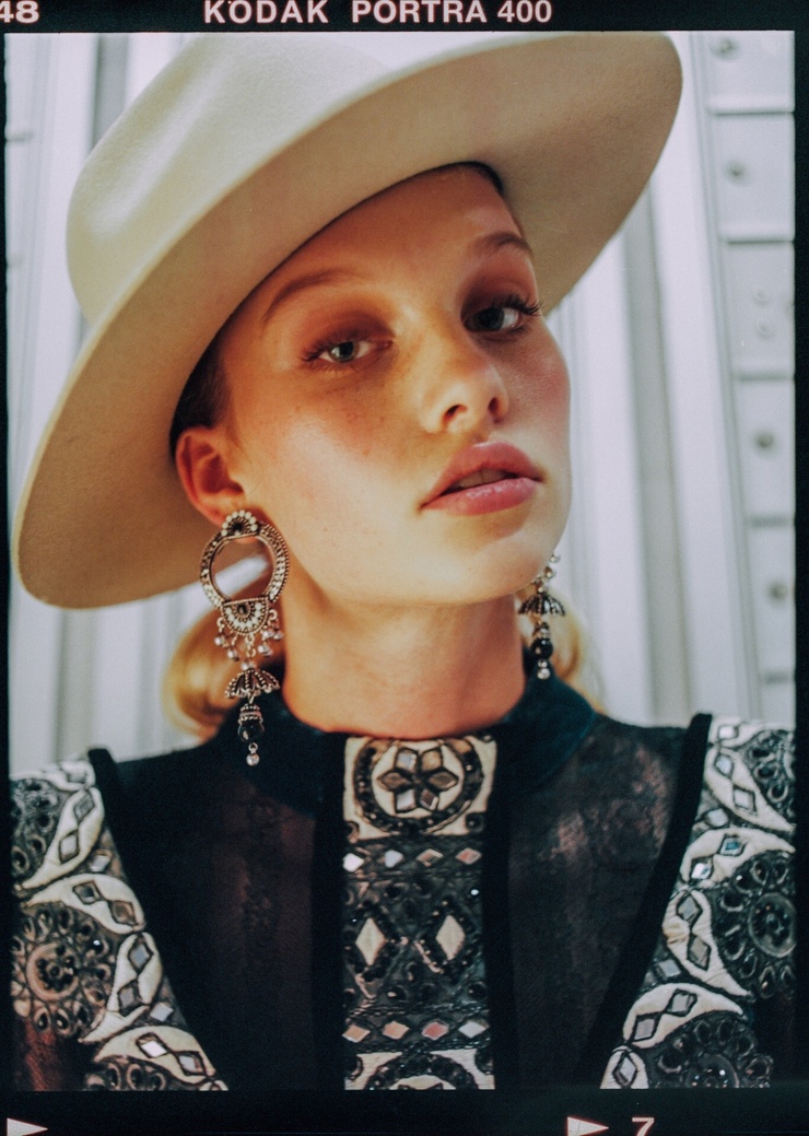 Picture of Hazel Graye