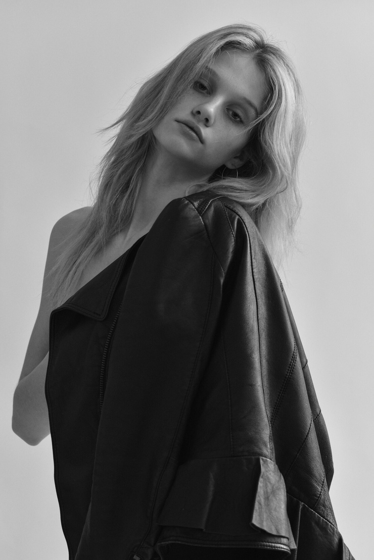 Picture of Hazel Graye