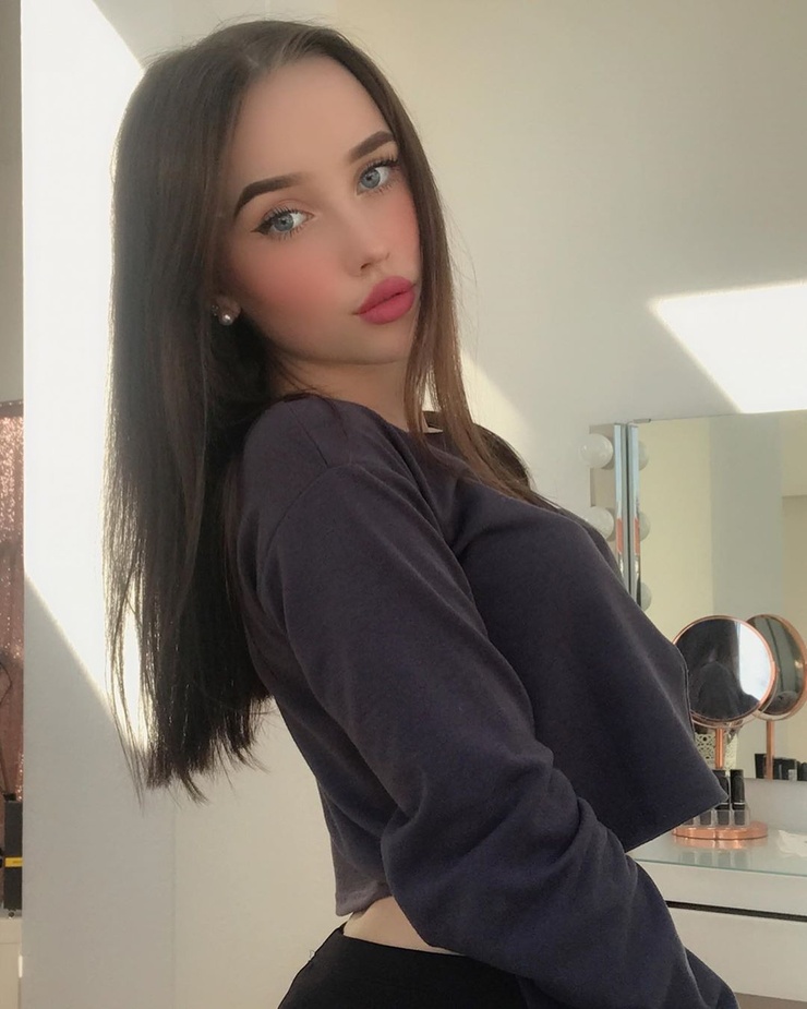 Picture of Nicole Sto