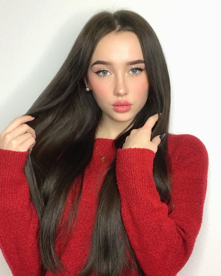 Picture of Nicole Sto