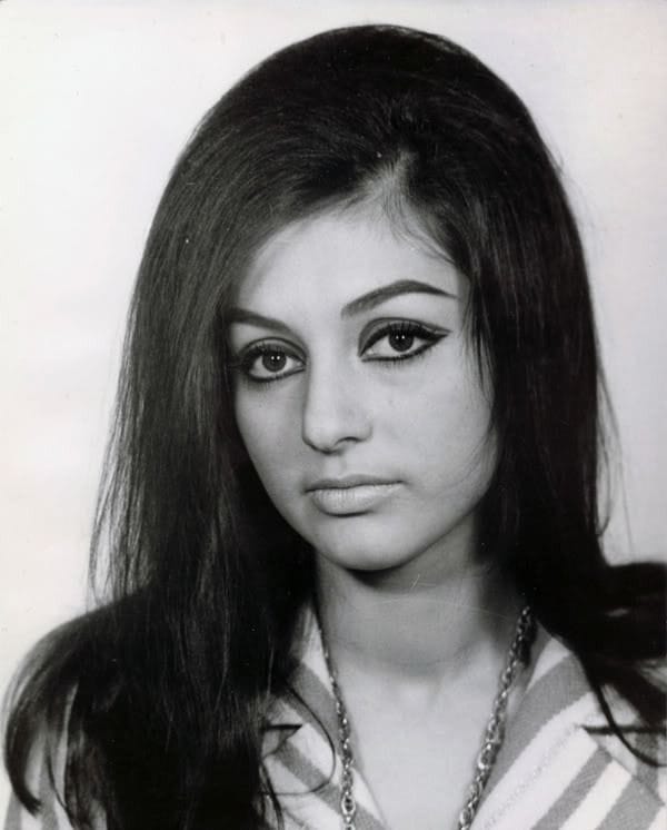 Picture of Googoosh