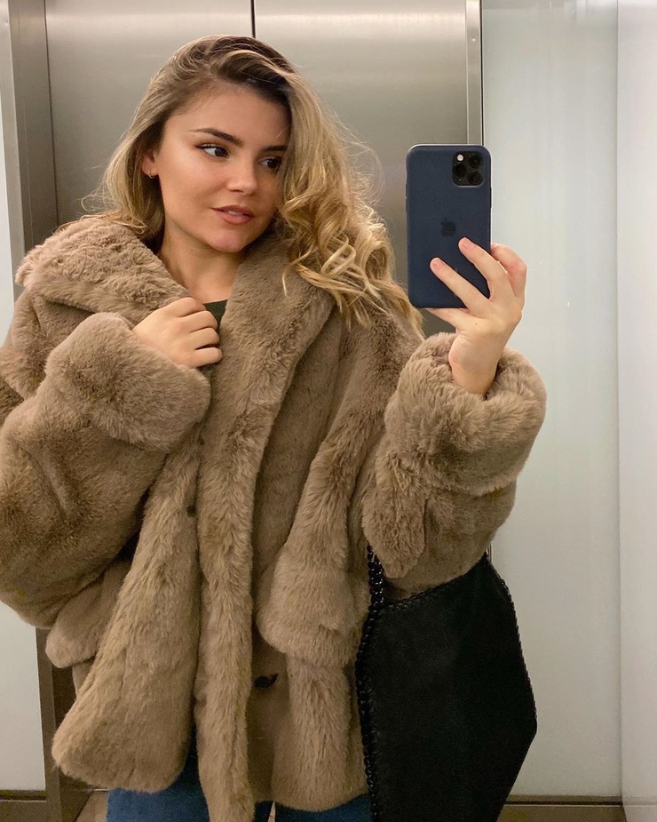 Image of Kate Taylor