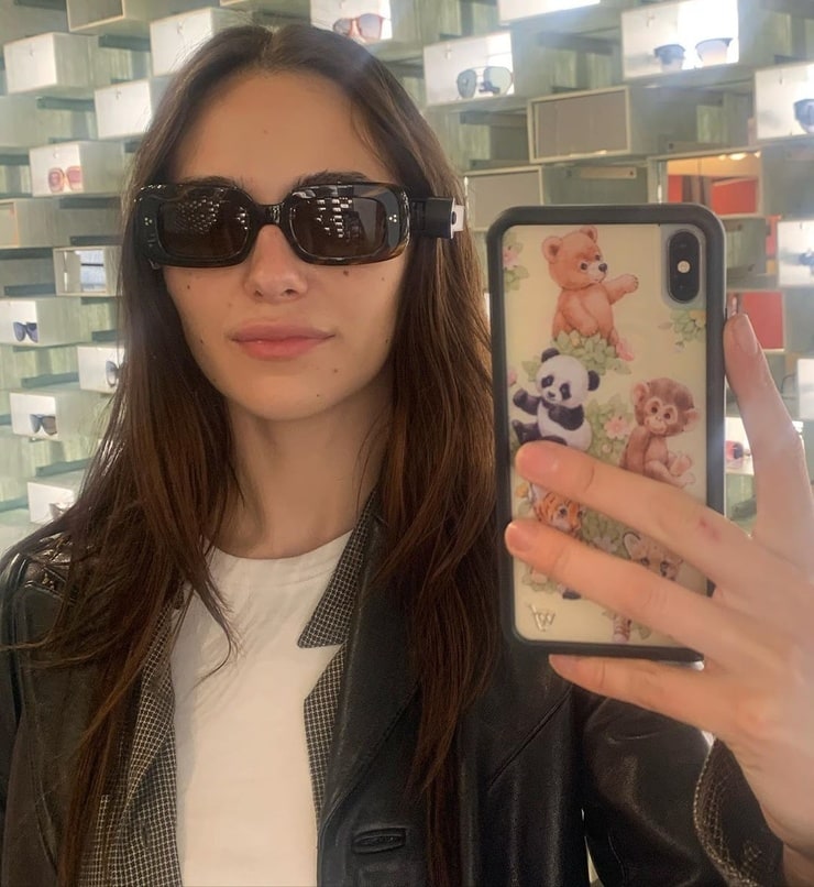 Picture of Devon Carlson