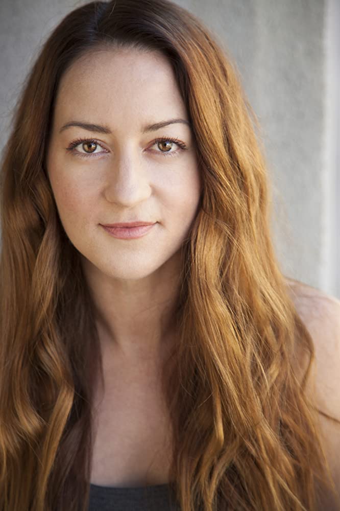 Picture of Betsy Hume