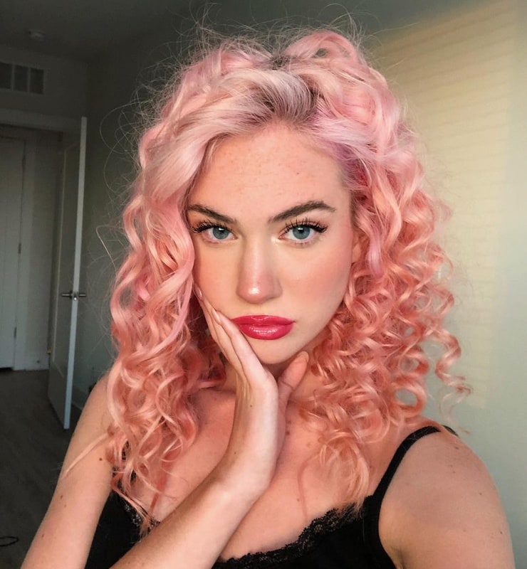 Picture of Kennedy Walsh