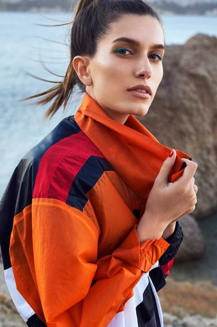 Picture of Rose Gilroy