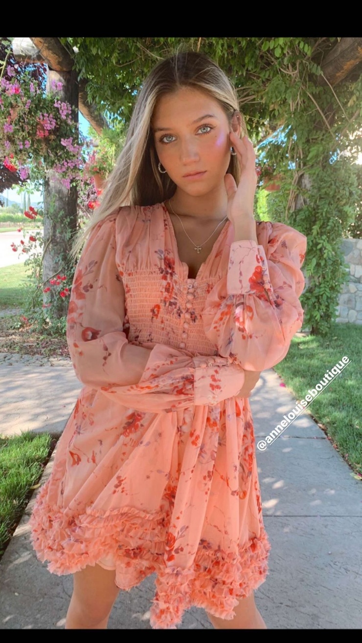 Image of Madison Lewis