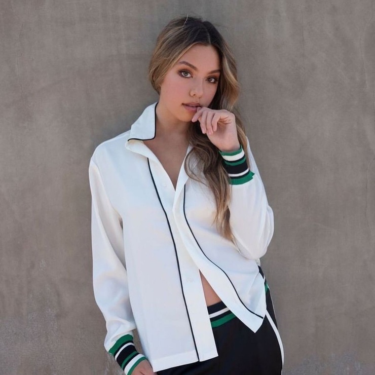 Picture of Lindsay Rienstra