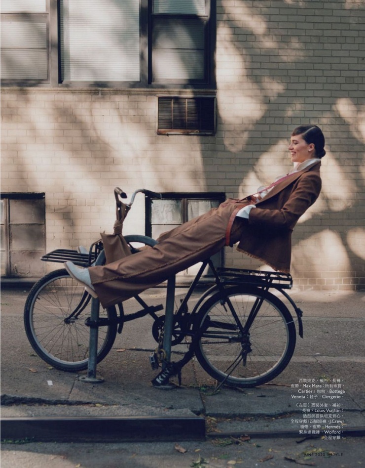 Picture of Julia van Os