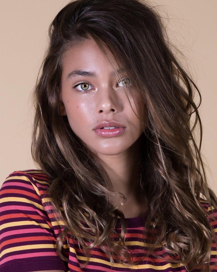 Laneya Grace picture