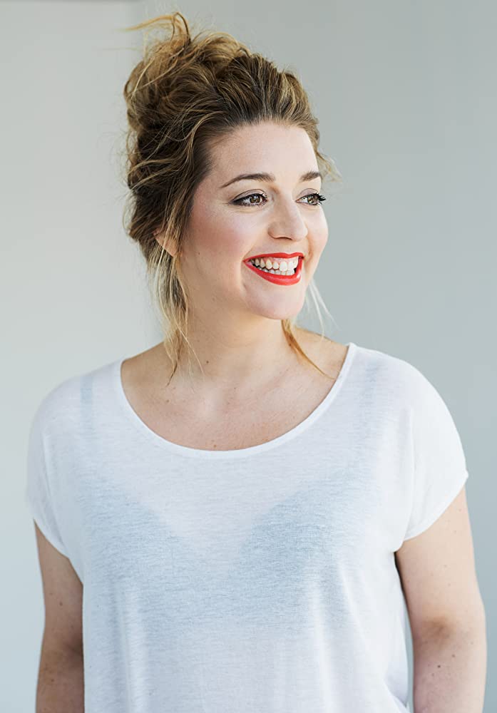 Marie-Eve Perron picture