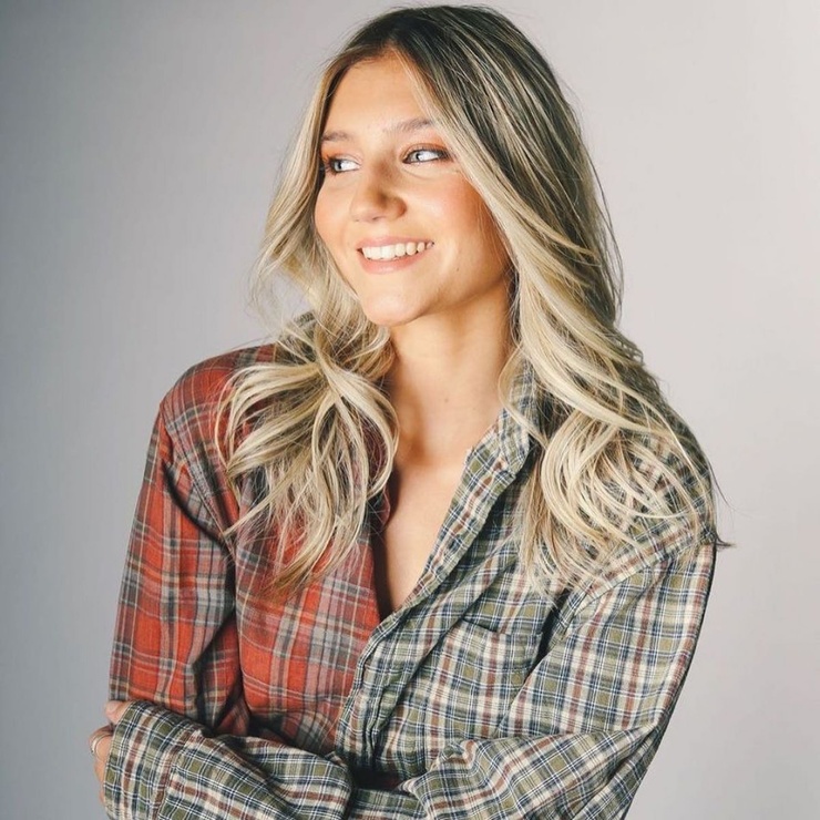 Picture of Madison Lewis