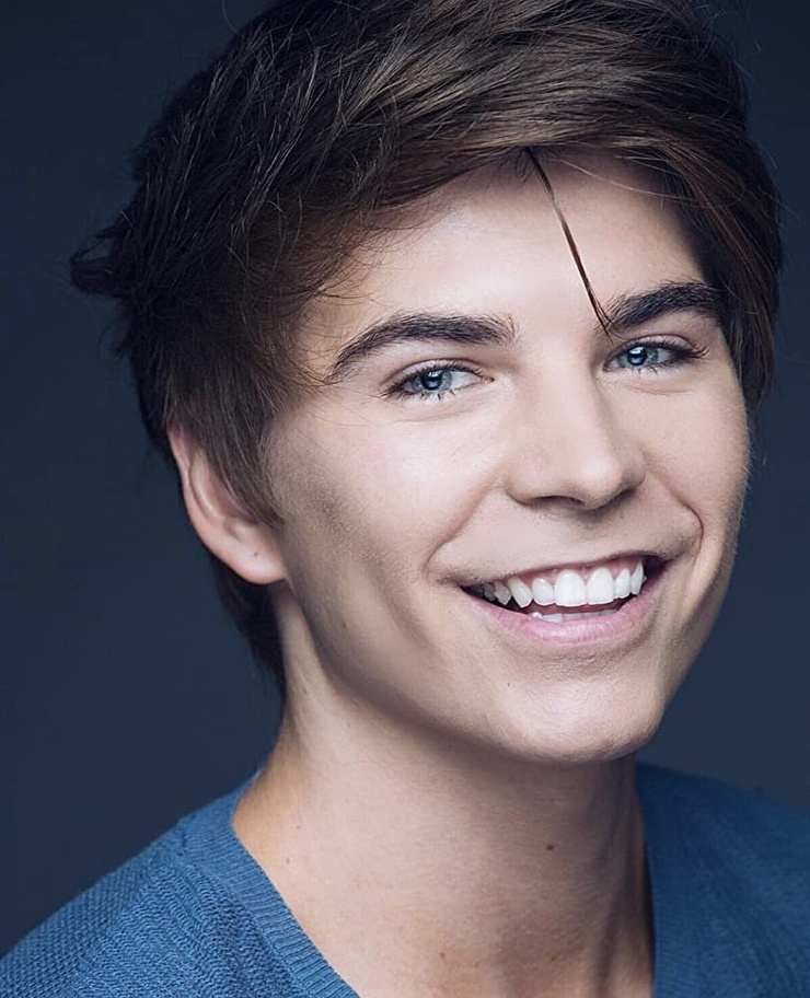 Picture of Javier Luna