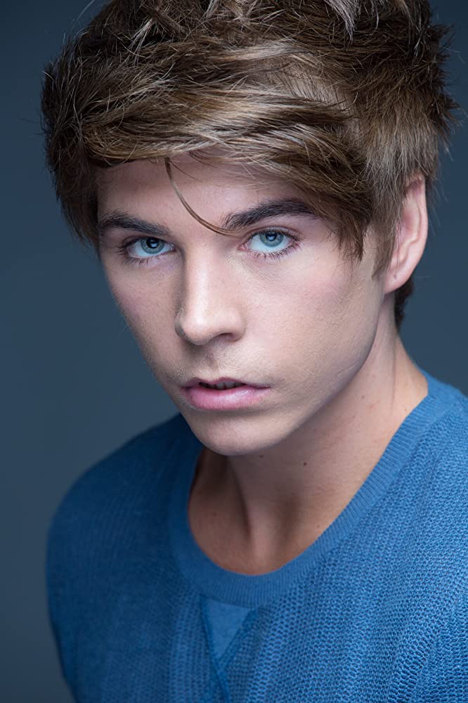 Picture of Javier Luna