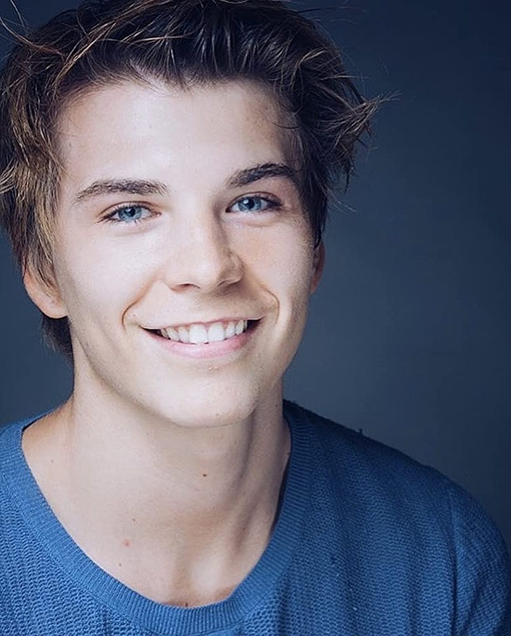 Picture of Javier Luna