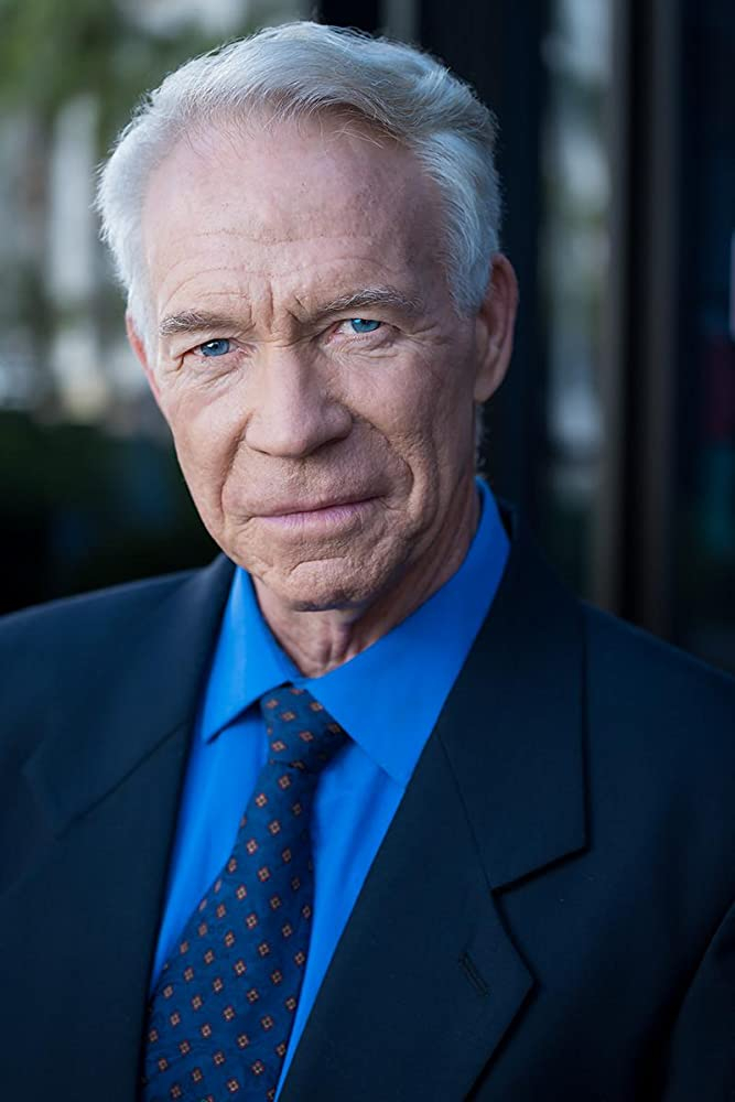 Picture of Christopher Kriesa