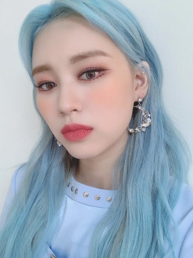 Picture of Elly (엘리)