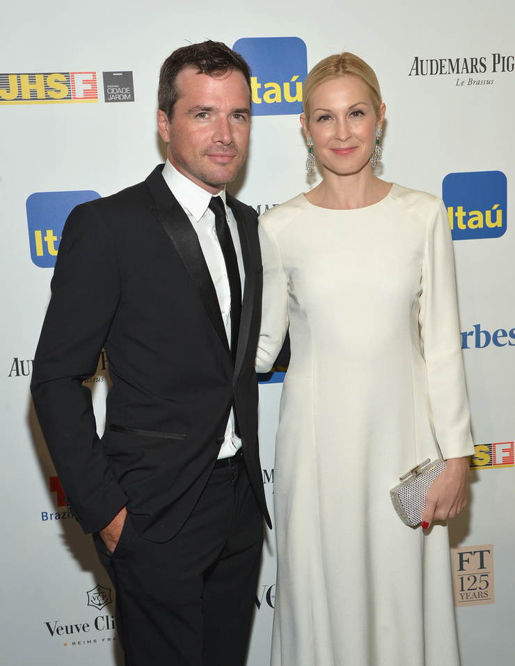 Image of Matthew Settle