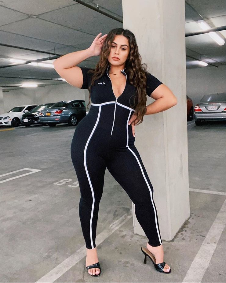 Picture of Ayesha Perry-Iqbal