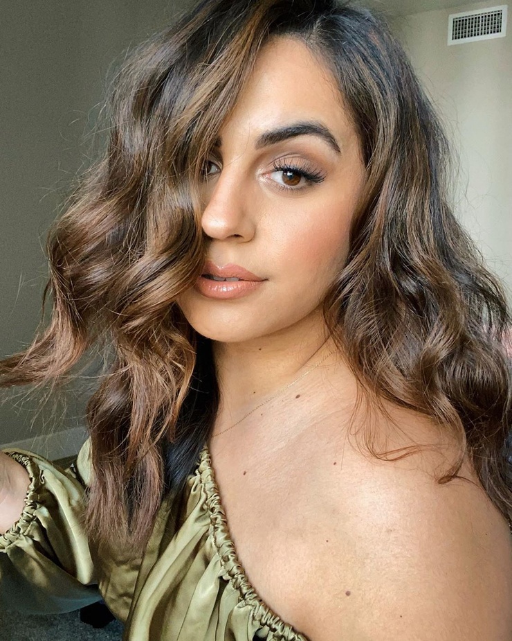 Ayesha Perry-Iqbal picture