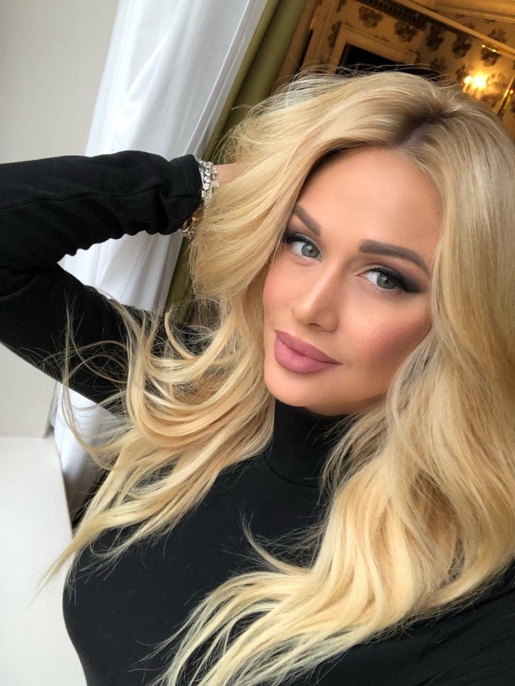 Viktoriya Lopyreva image