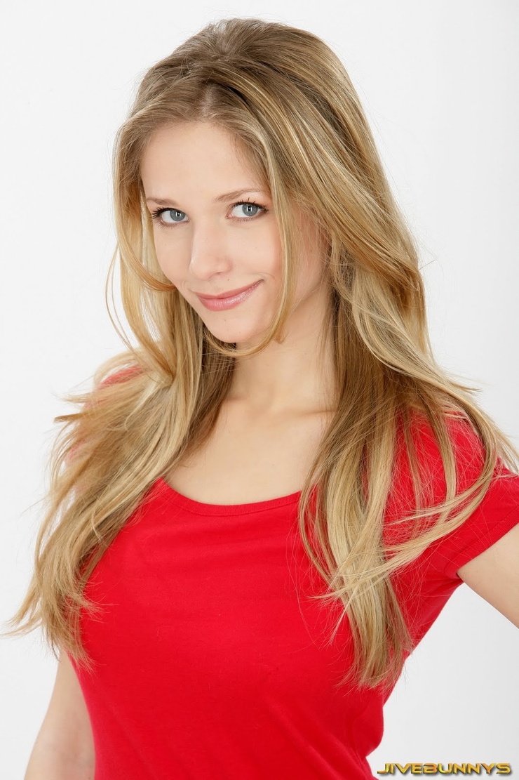 Picture of Sarah Ulrich