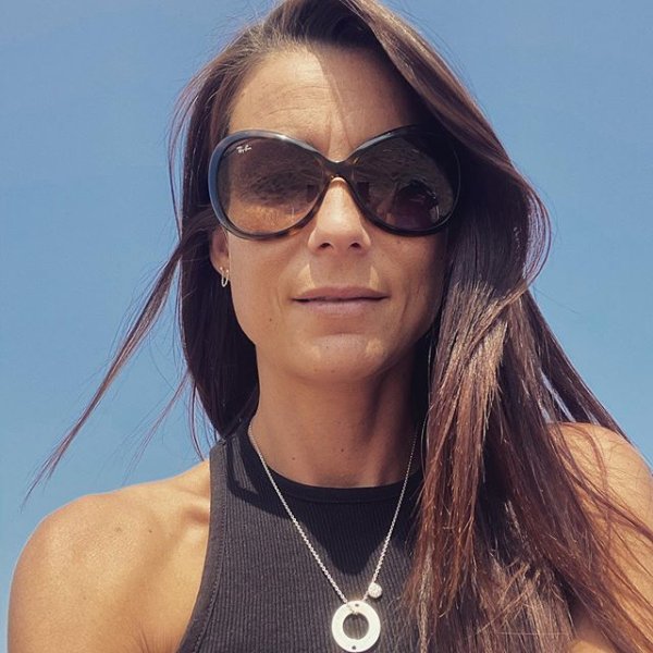 Picture of Jennifer Lauret