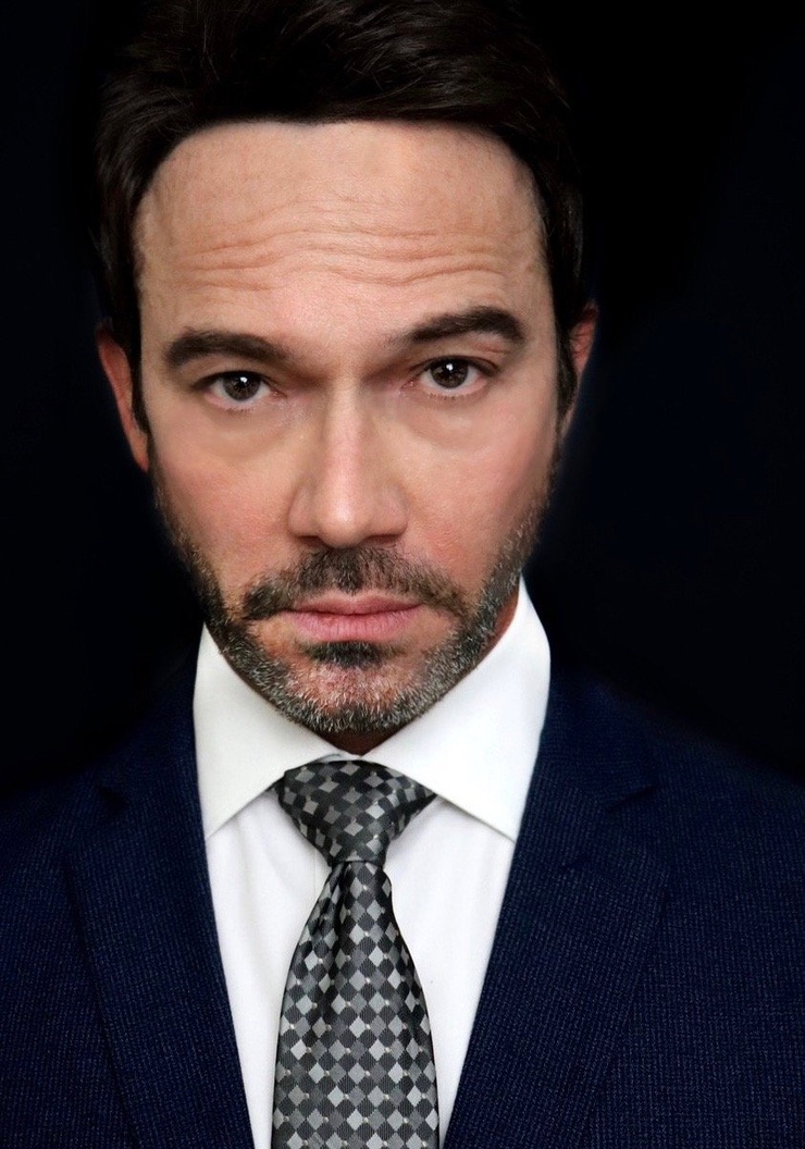 Image of Roger Floyd