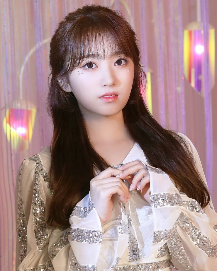 Image of Nako Yabuki
