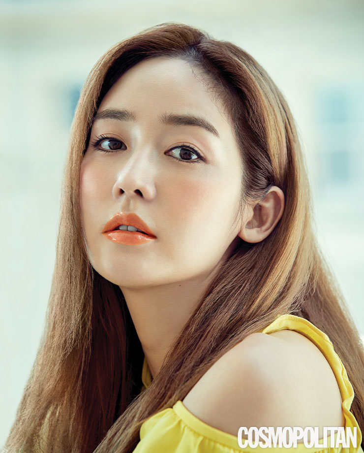 Picture of Yu-ri Sung