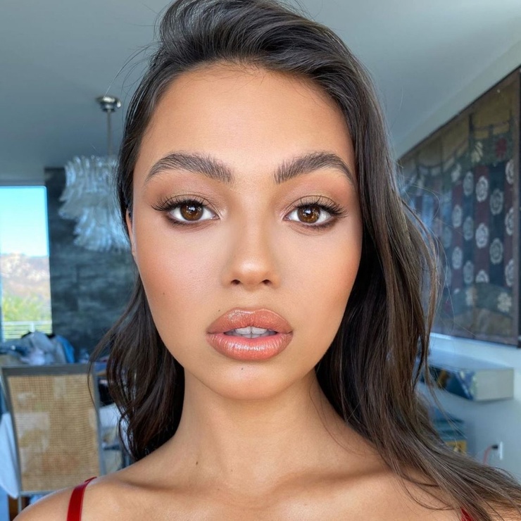 Picture of Fiona Barron