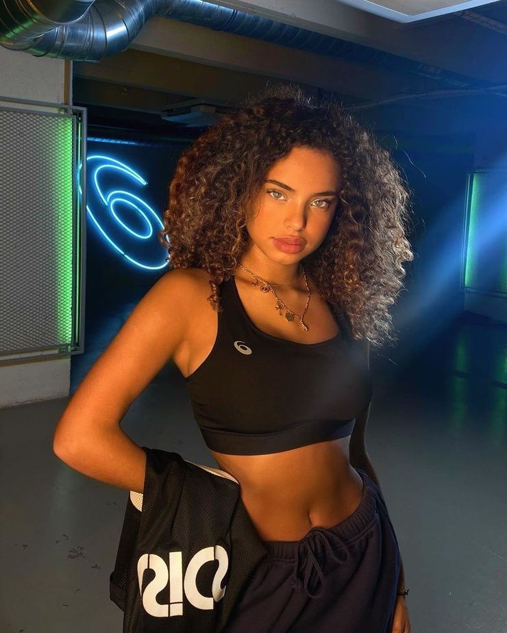 Paola Locatelli picture