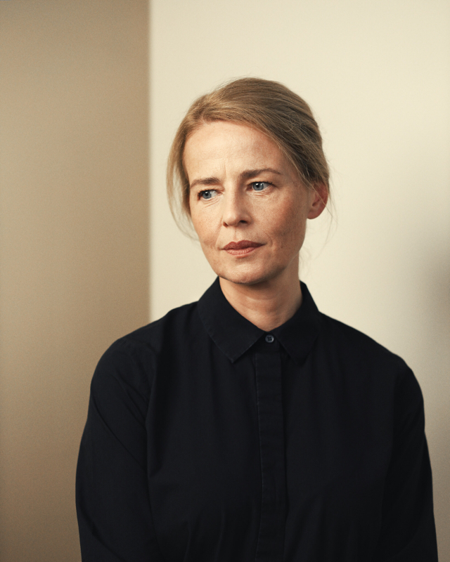 Picture of Elin Petersdottir