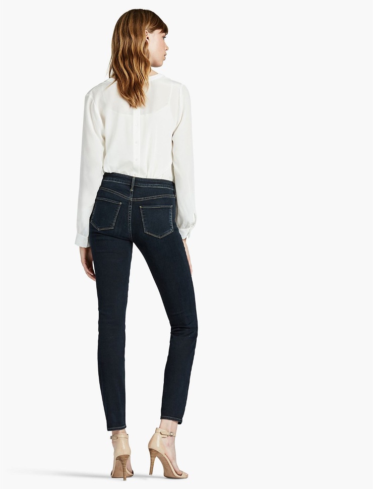 Picture of Hazel Crew