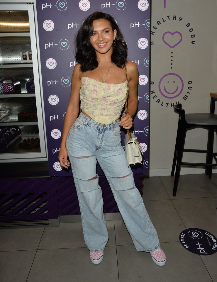 Picture of Alexandra Cane