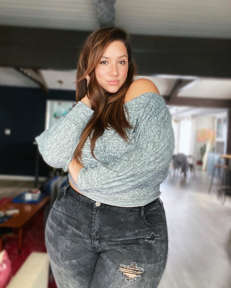 Picture of Erica Lauren (Plus Size Model)