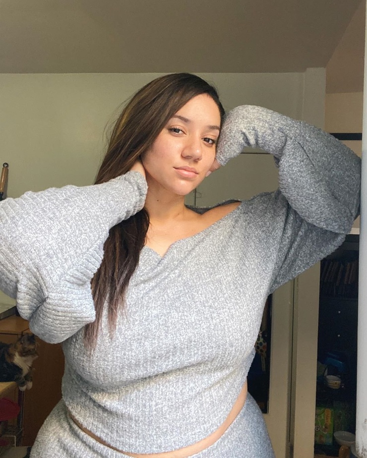 Picture of Erica Lauren (Plus Size Model)