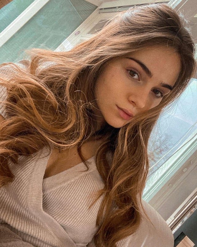 Jessy Hartel picture