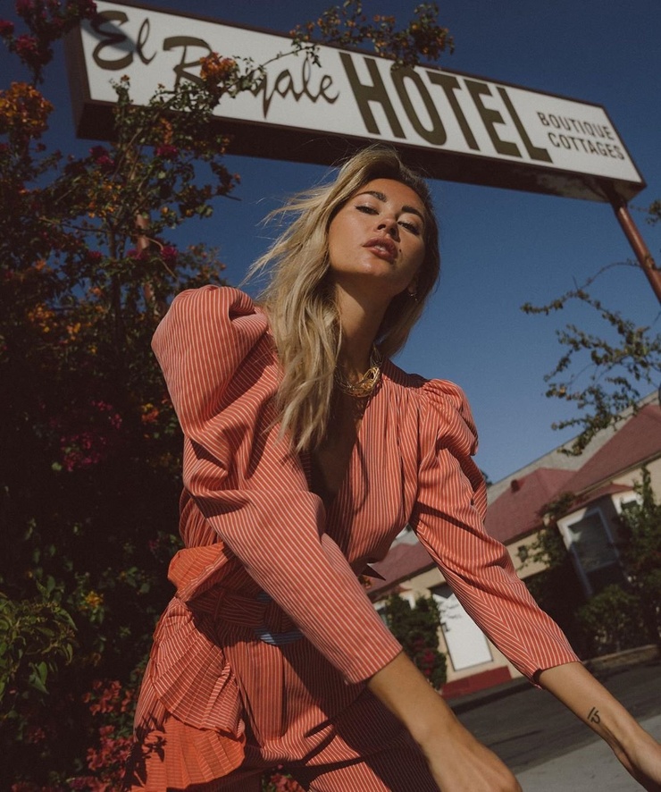 Picture of Ana Tanaka (Model)