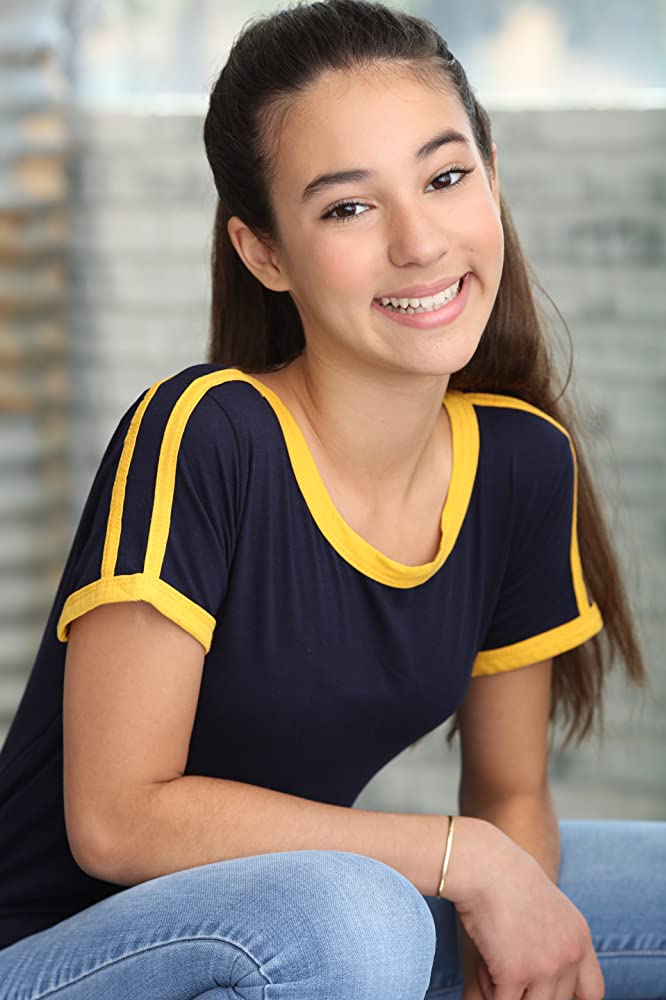 Picture of Carolina Rezende