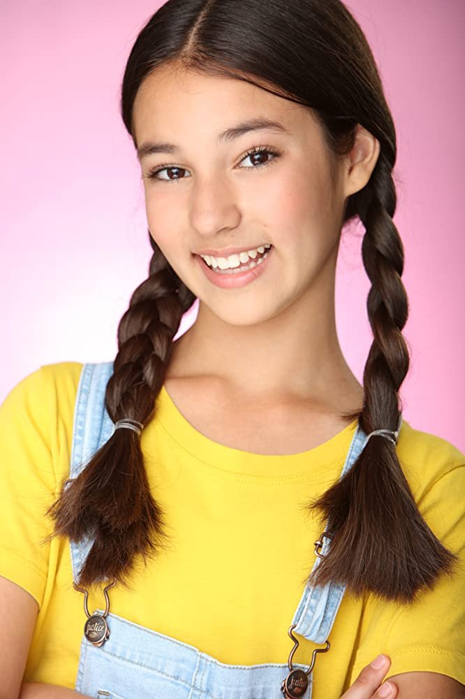 Picture of Carolina Rezende