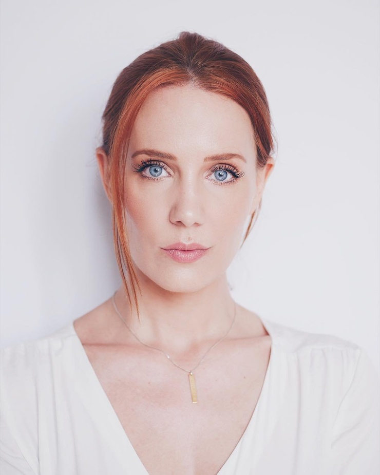 Picture of Simone Simons