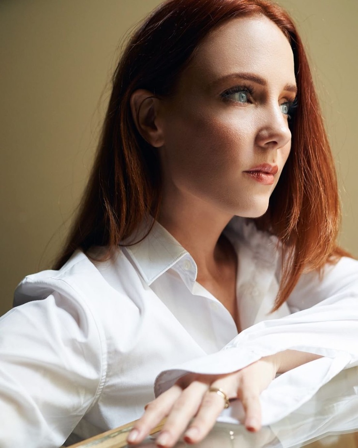 Picture of Simone Simons