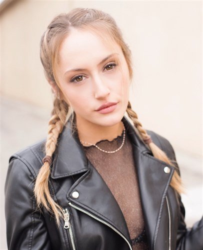 Picture of Angela Halili