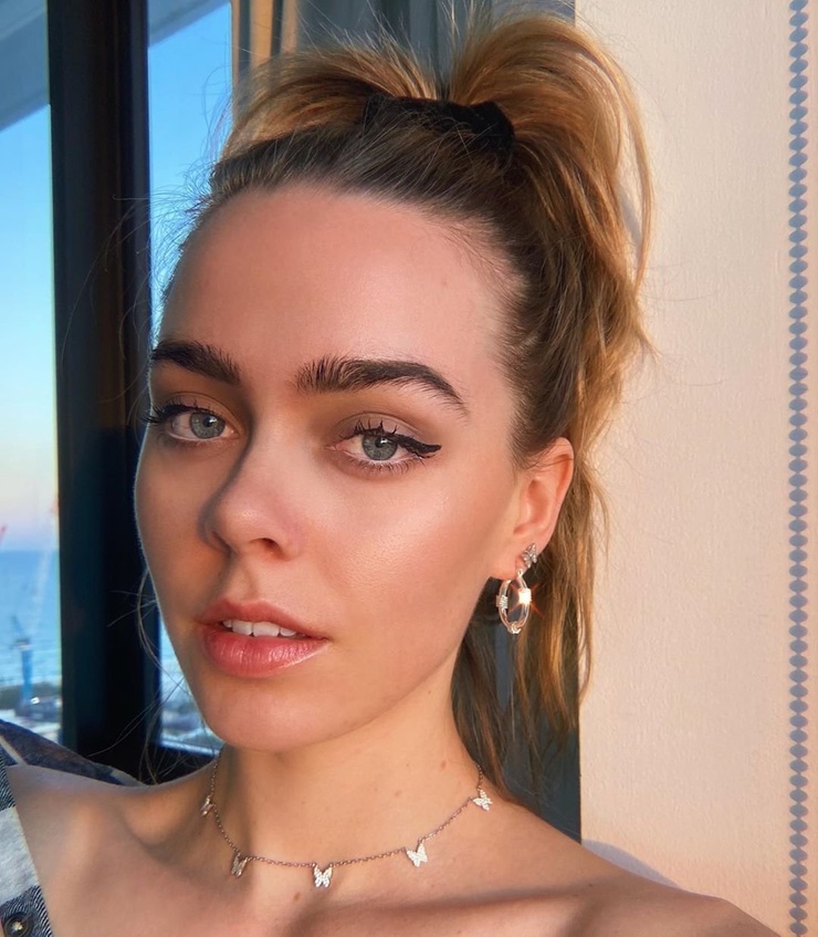 Karri Nicholas image